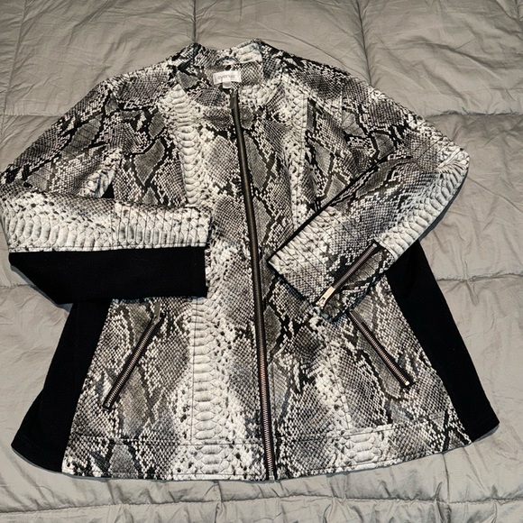 Avenue | Jackets & Coats | Avenue Faux Reptilesnake Fitted Jacket 82 ...